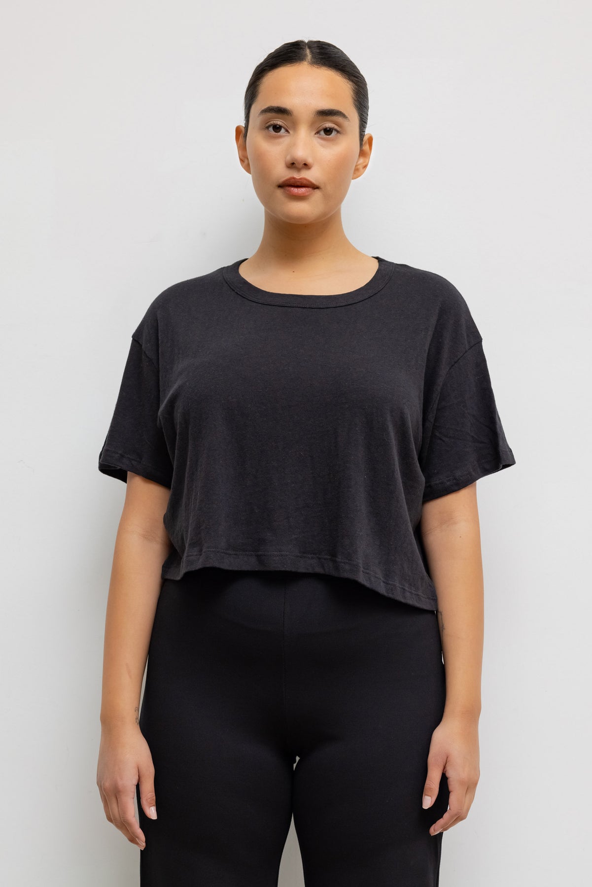 Laura Crop Boxy Tee – LESET
