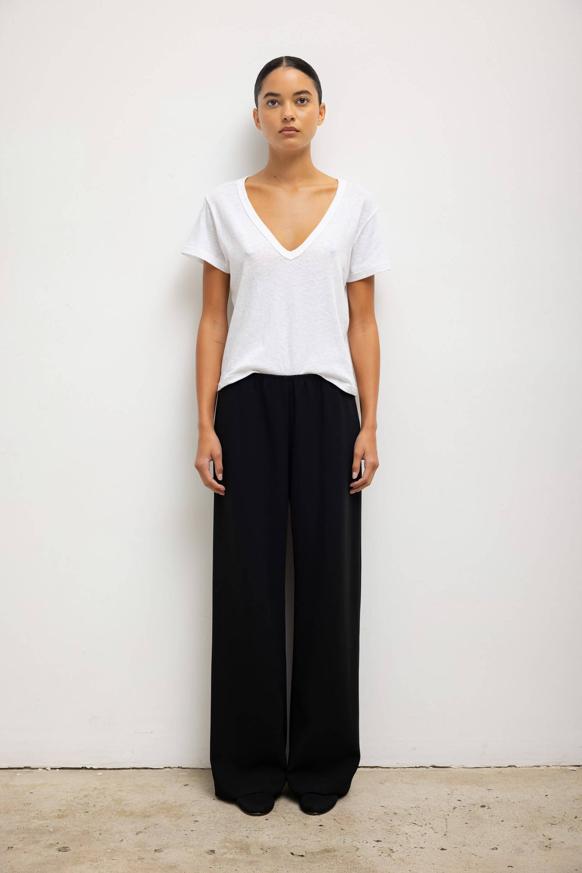 LESET Laura V Neck Tee in White in Cotton