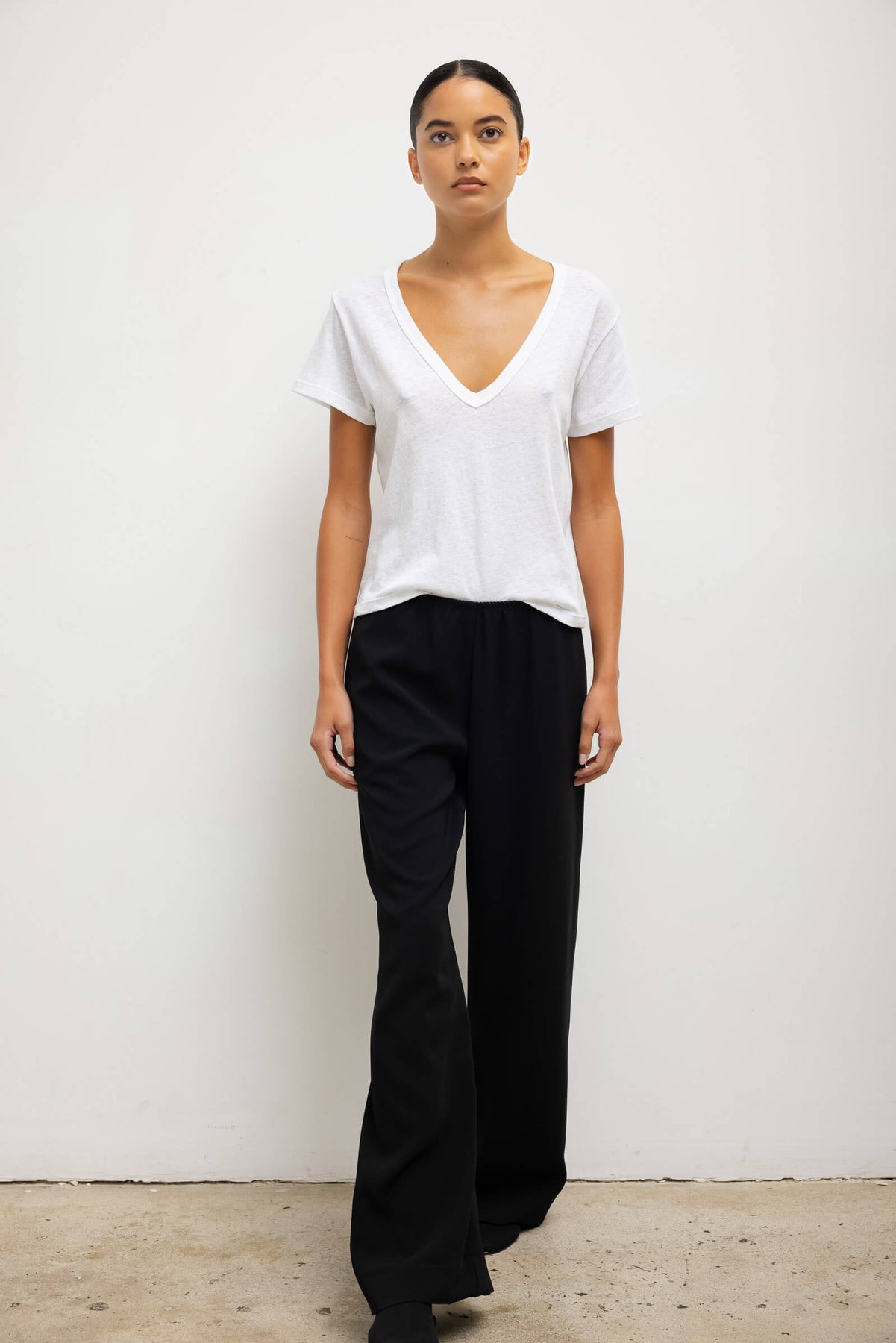LESET Laura V Neck Tee in White in Cotton